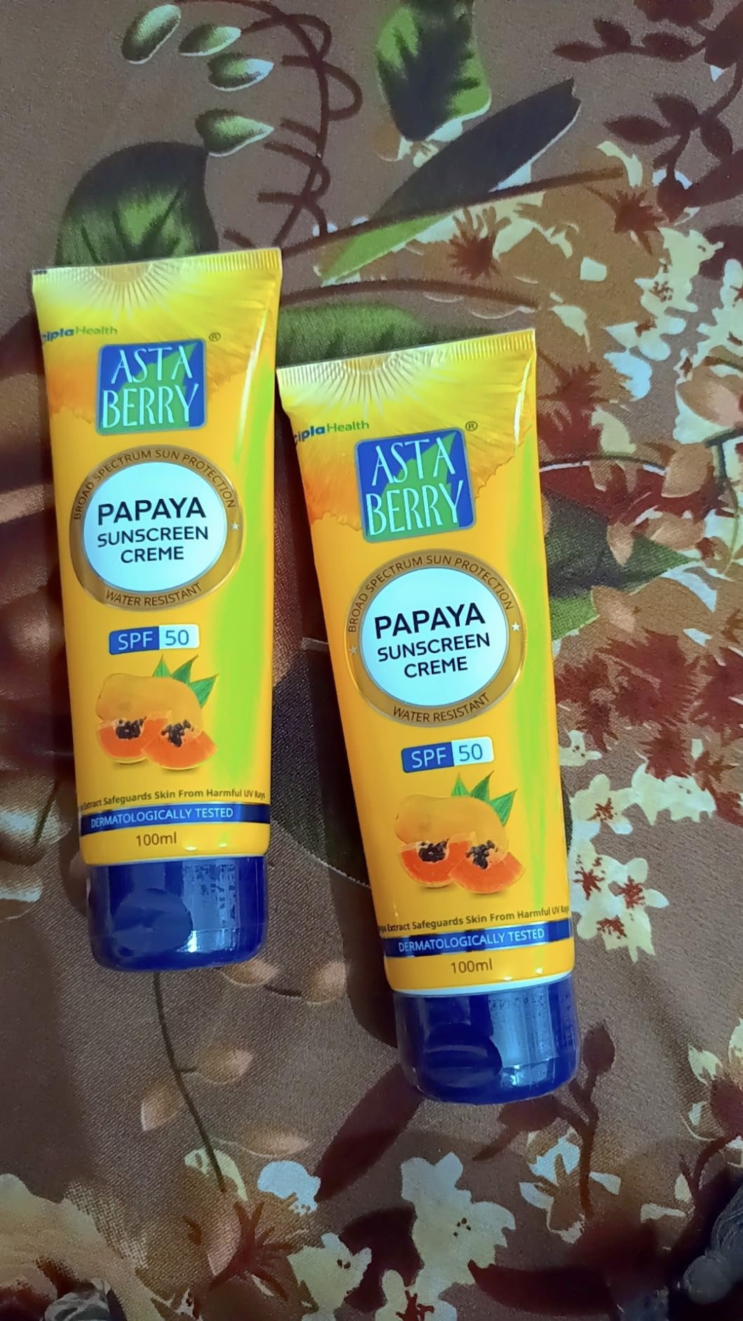 ASTABERRY Papaya Sunscreen Creme Spf 50 For All Skins-With Papaya ...