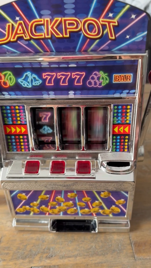 Watch SUPER FUN slot machine for kids! Great gift! on Amazon Live