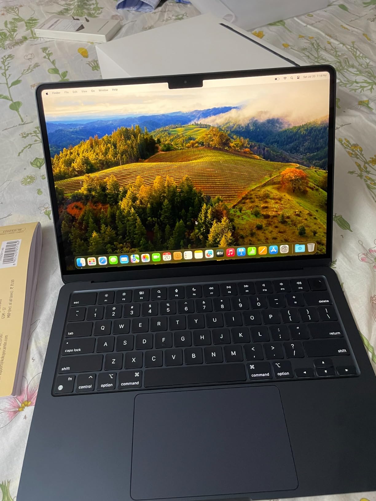 2022 Apple MacBook Air Laptop with M2 chip: 34.46 cm (13.6-inch) Liquid ...