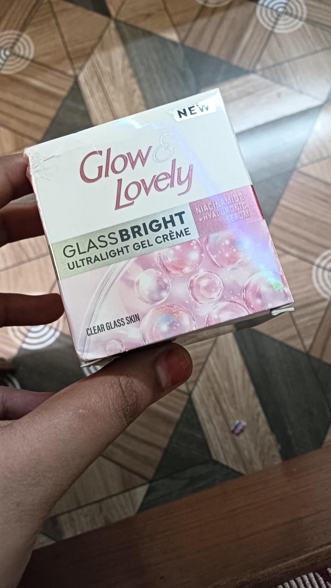 Glow and Lovely GlassBright Ultralight Gel Creme with Niacinamide ...