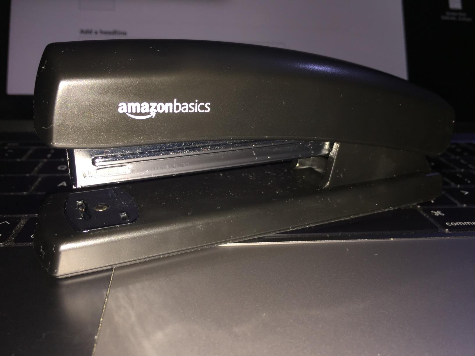 amazon basics Stapler with 1000 Staples - Black : Amazon.in: Office ...