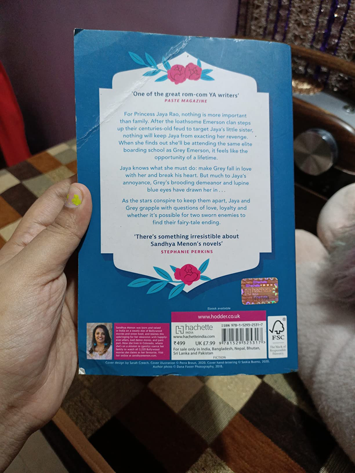 Of Curses and Kisses : Menon, Sandhya: Amazon.in: Books