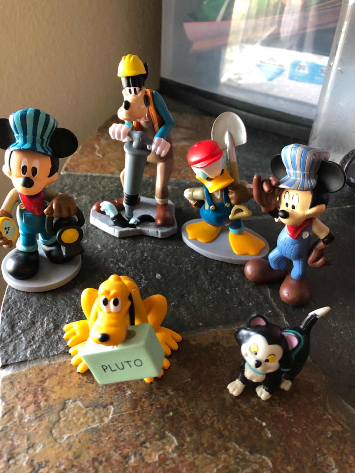 Amazon.com: Disney Mickey Mouse and Friends Mega Figurine Set : Toys ...