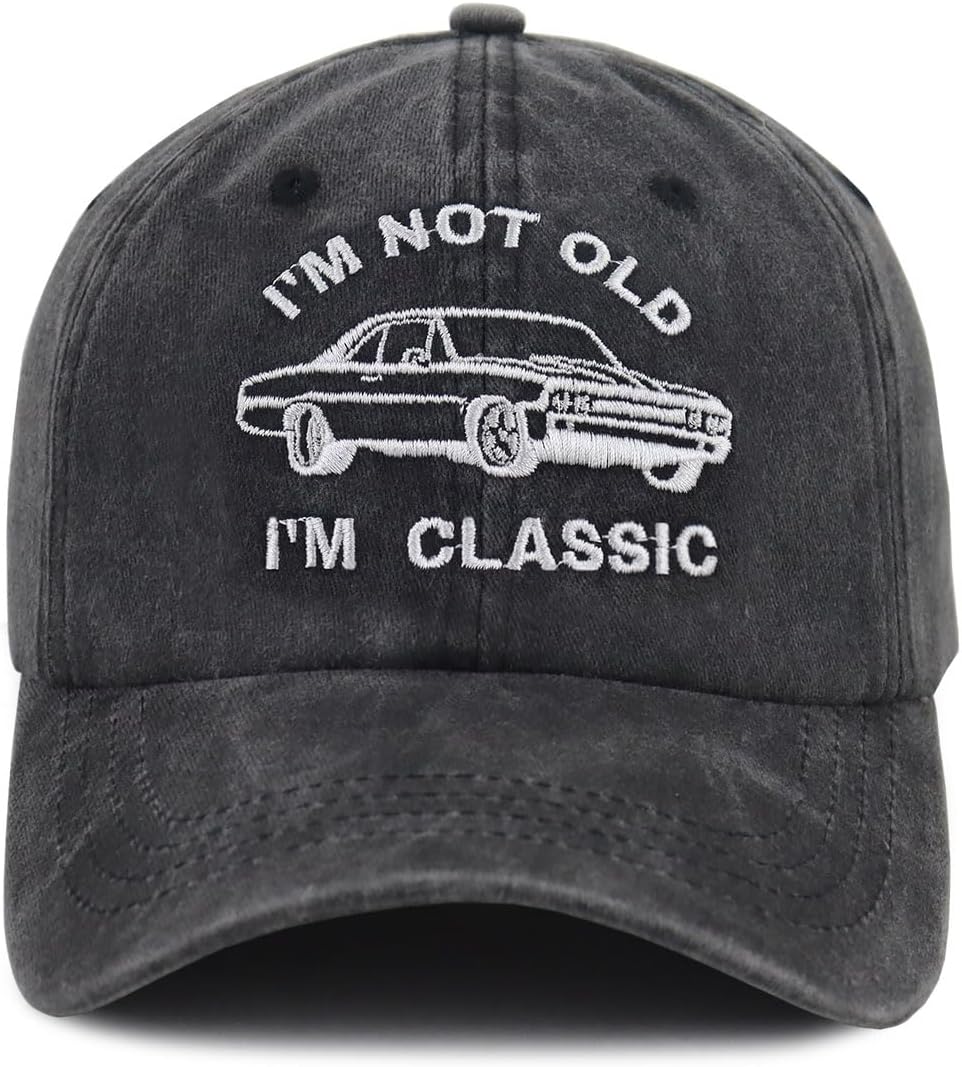 Kueyealp Birthday Gifts for Grandpa Grandma, Funny I'm Not Old I'm ...