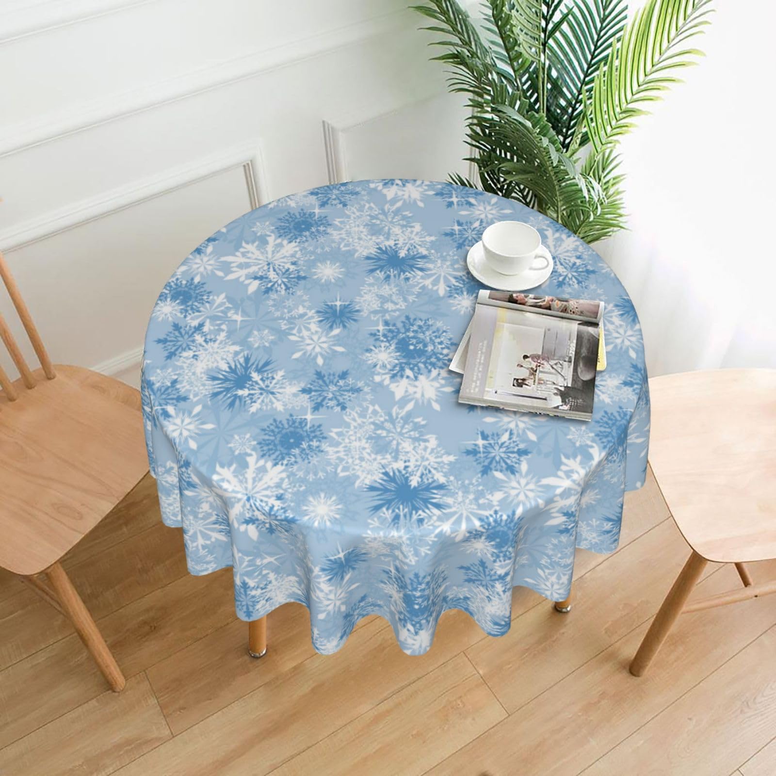 Amazon.com: BYONEESS Merry Christmas Tablecloth 60 Inch Round Xmas ...