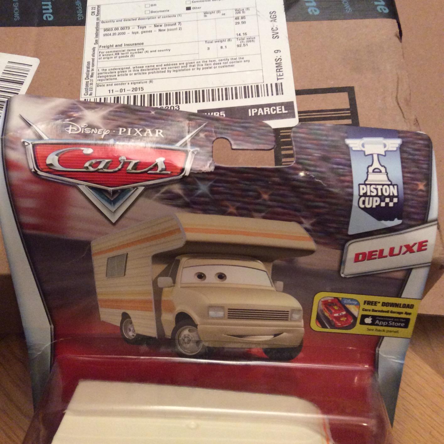 Amazon.com: Disney Car Toys Oversized Larry Camper Diecast Vehicle ...