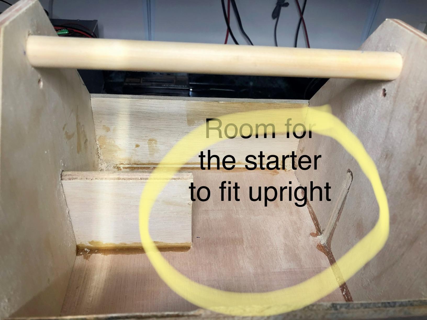 Amazon.com: Hangar 9 Flight Pack Field Box HAN130 Air Field Equip ...