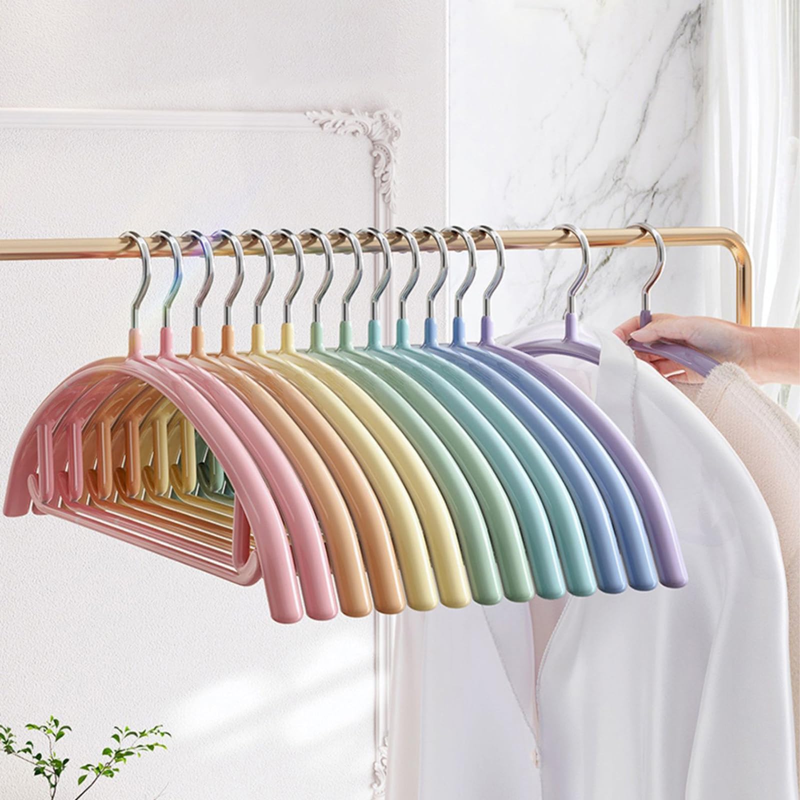 Amazon.com: Feel Kozi No Bumps Hangers - Sweater Hangers No Shoulder ...