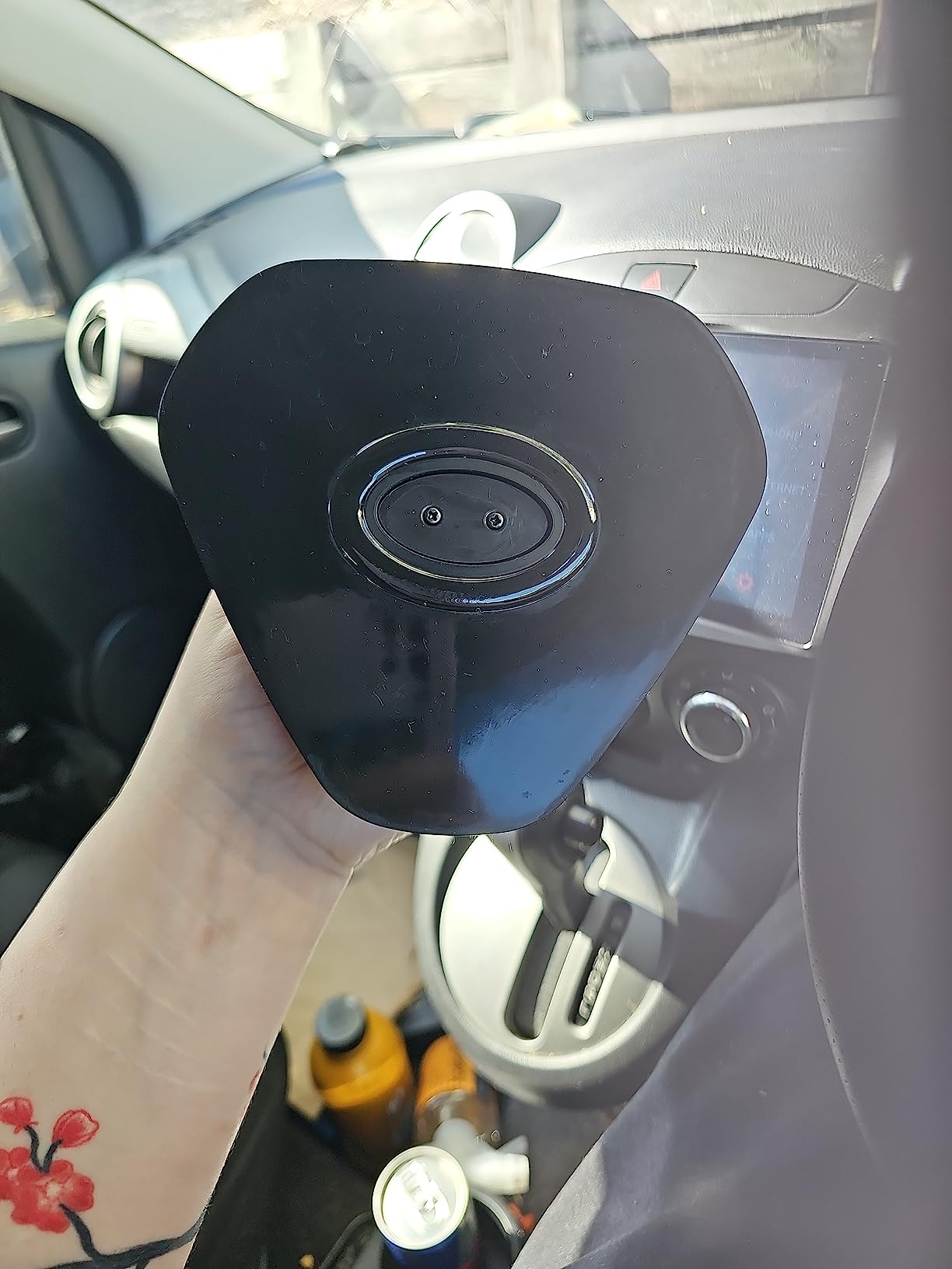 Dashboard Car Phone Mount, Universal Anti-Slip Mobile Holder Suction ...
