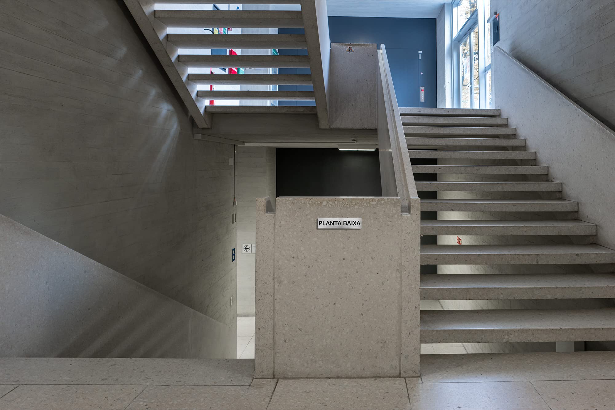 Baixa Planta Targa Porta In Acciaio Inox 'BAIXA PLANTA' - Segnale ...