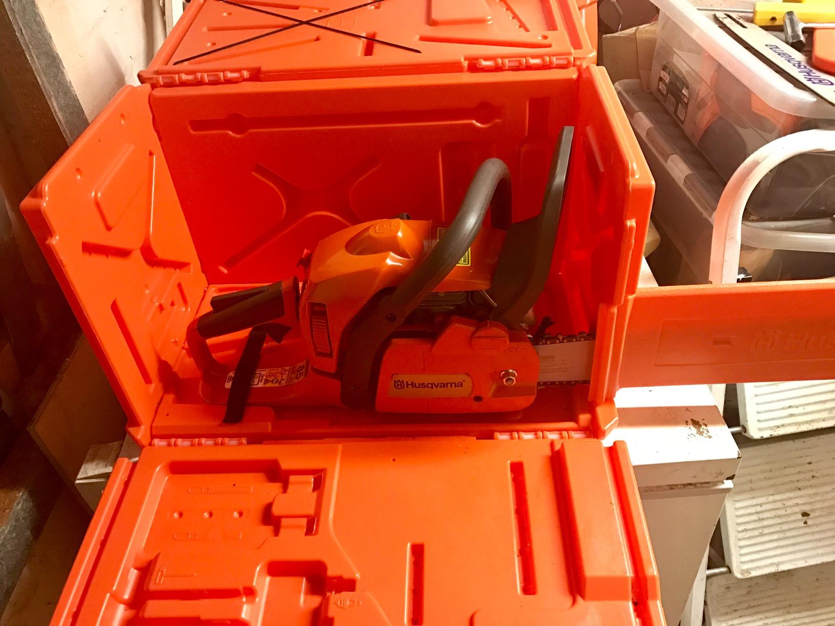 Husqvarna Chainsaw Box Tough Case 531300872 : Amazon.co.uk: Garden