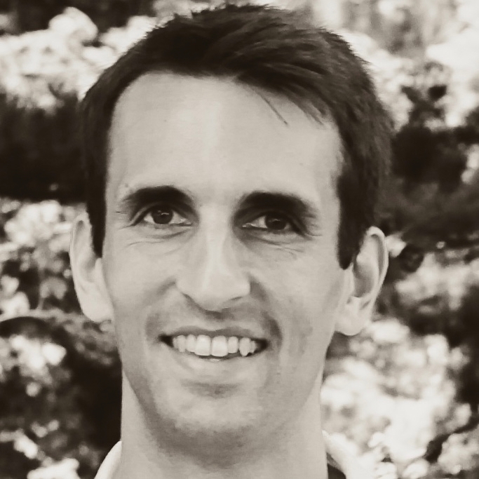 Amazon.com.au: Travis Jonker: books, biography, latest update