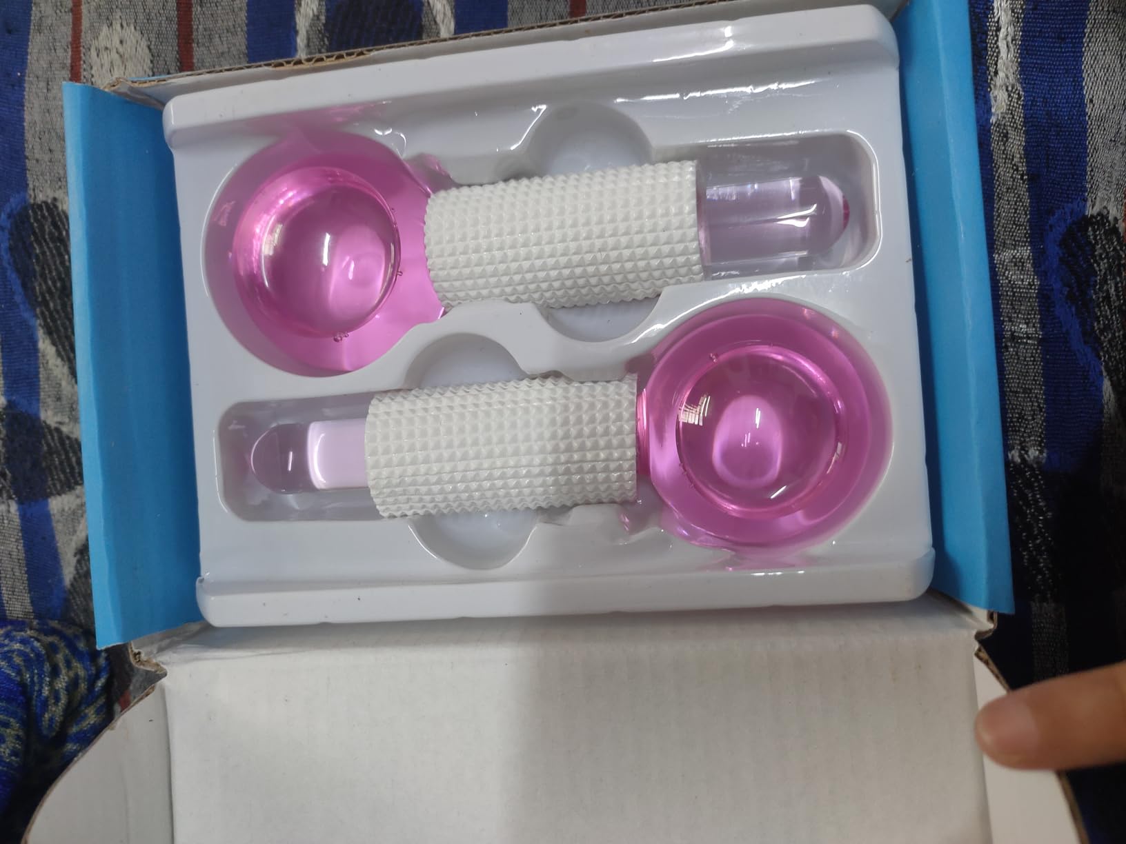 VMITRA Facial Ice Globe,Smart Cool Face Roller Ball, Facial Massage ...
