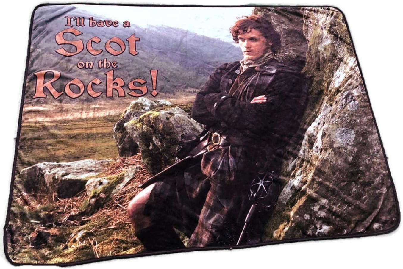 Amazon.com: Surreal Entertainment Outlander Scot on The Rocks Throw ...