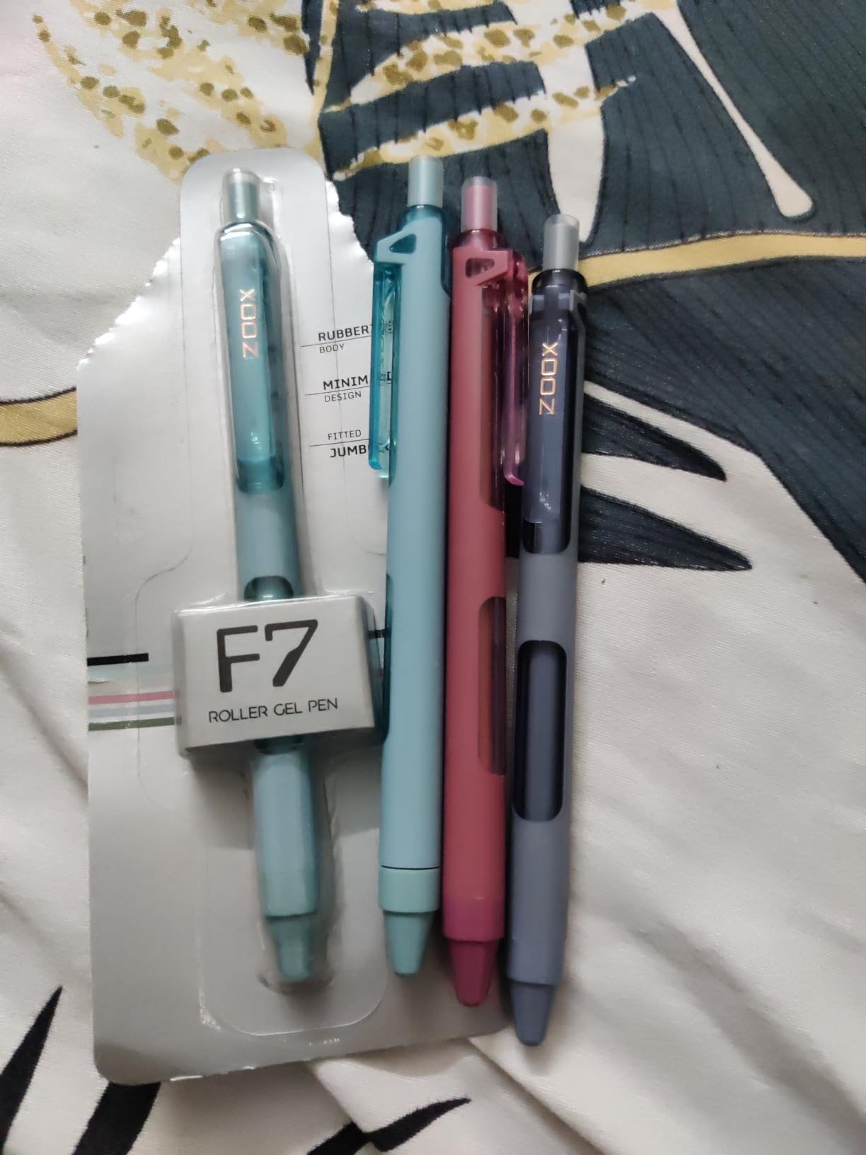 FLAIR Zoox F7 0.7mm Retractable Roller Gel Pen | Minimalistic Design ...