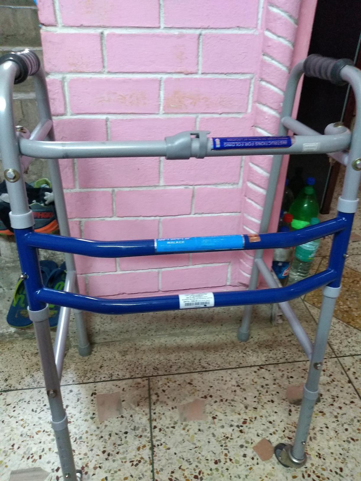 Vissco Medipedic Walker with Rotating Castor - Double Bar for ...