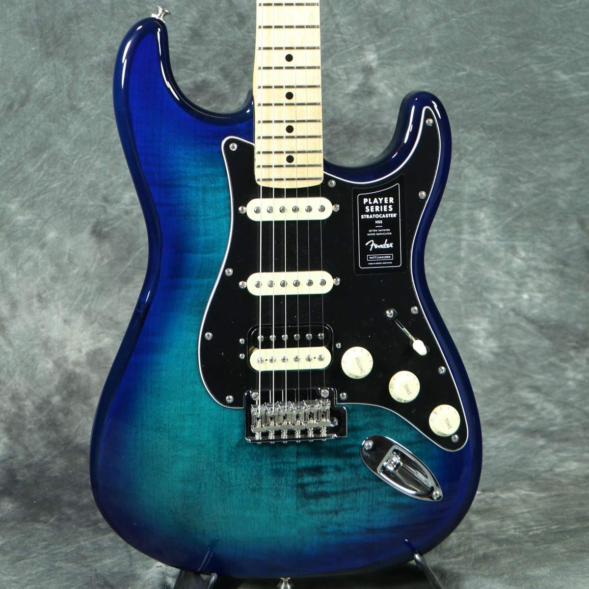 Fender 0140218573 (Player Stratocaster® HSS Plus Top Maple Fingerboard ...