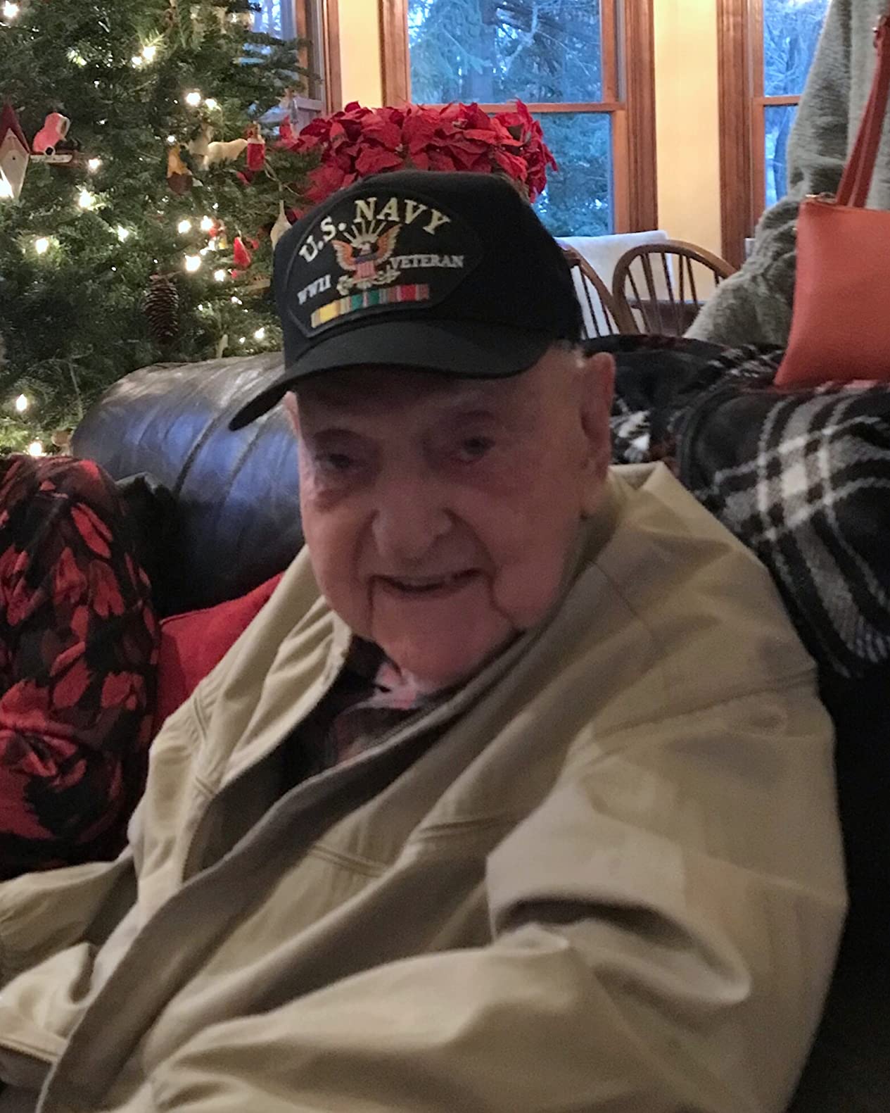 Amazon.com: U.S. Navy WWII Veteran Hat with Ribbons and Navy Crest Cap ...