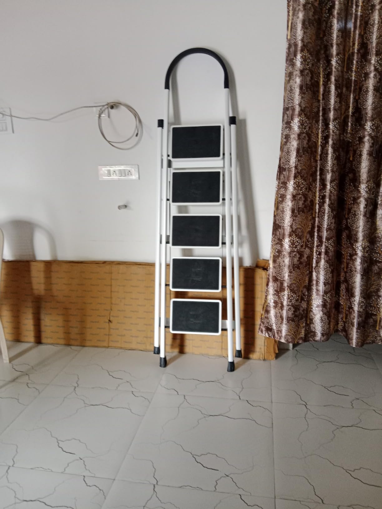 Plantex Steel Ladder for Home/Strong Foldable Wide 4 Step Ladder/Anti ...