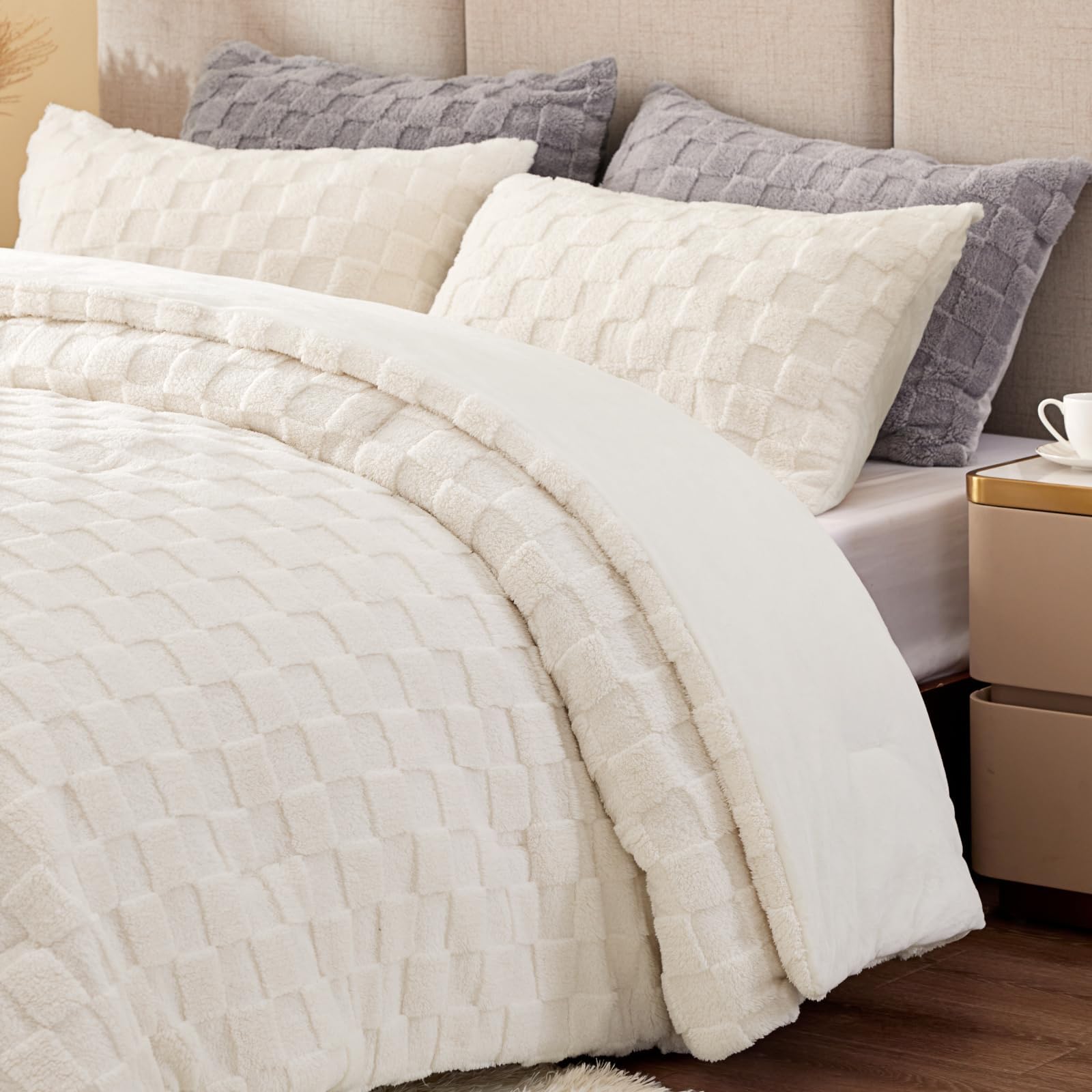 Amazon.com: Andency Fluffy Sherpa Queen Comforter Set, Super Soft Beige ...
