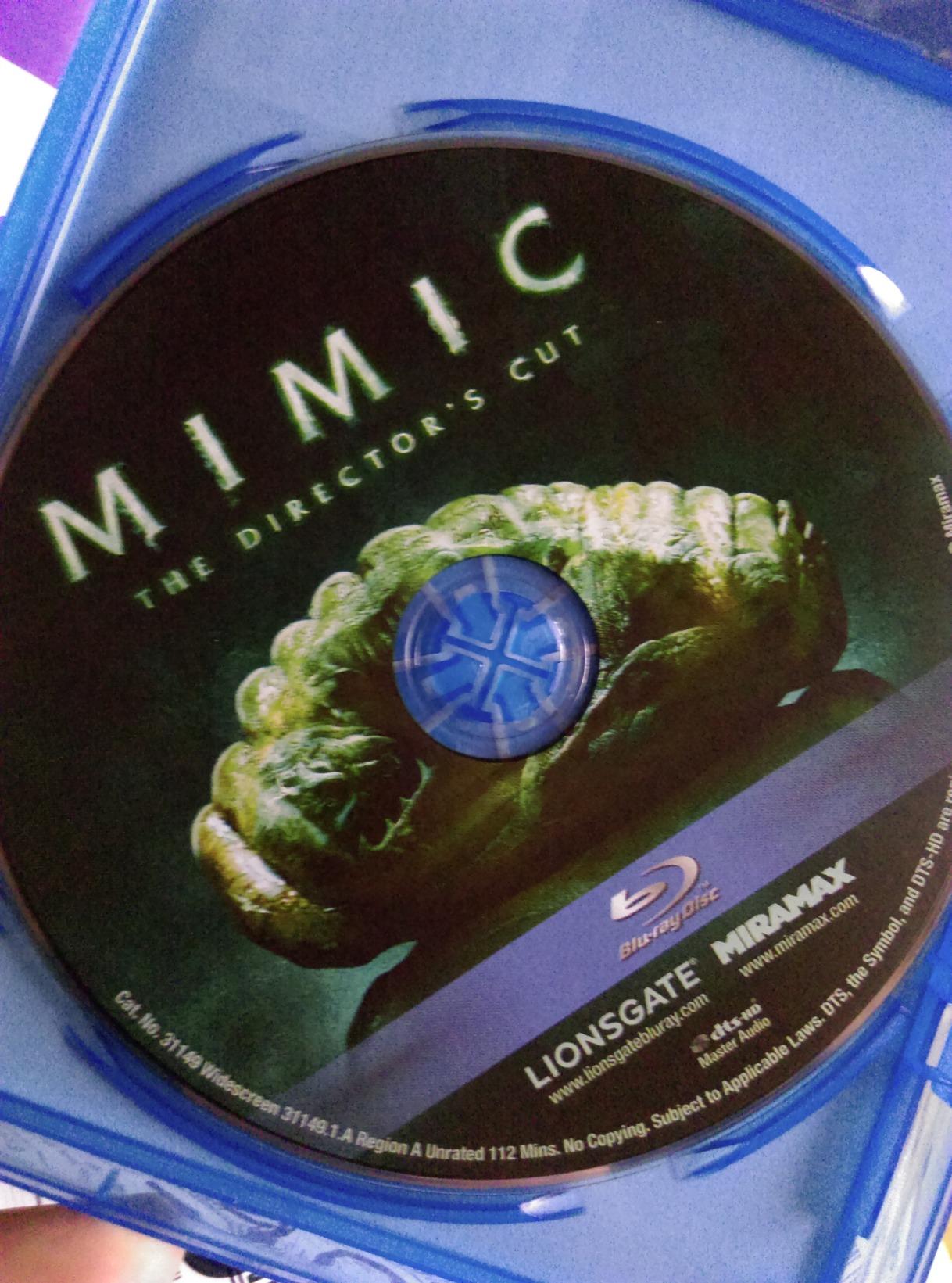 Mimic [VHS] : Amazon.com.mx: Películas y Series de TV