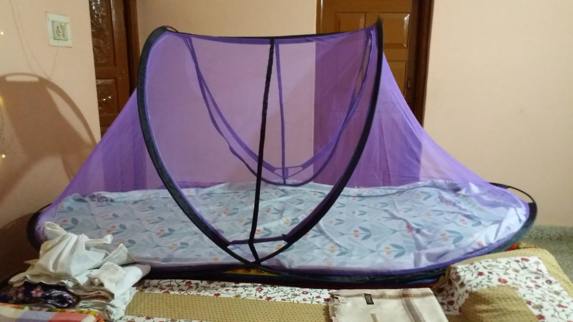 REPELENTES Single Bed Polyester Foldable Light Weight Washable/Durable ...