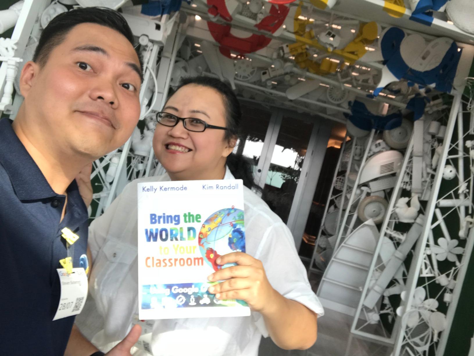 Amazon.com: Bring the World to Your Classroom: Using Google Geo Tools ...