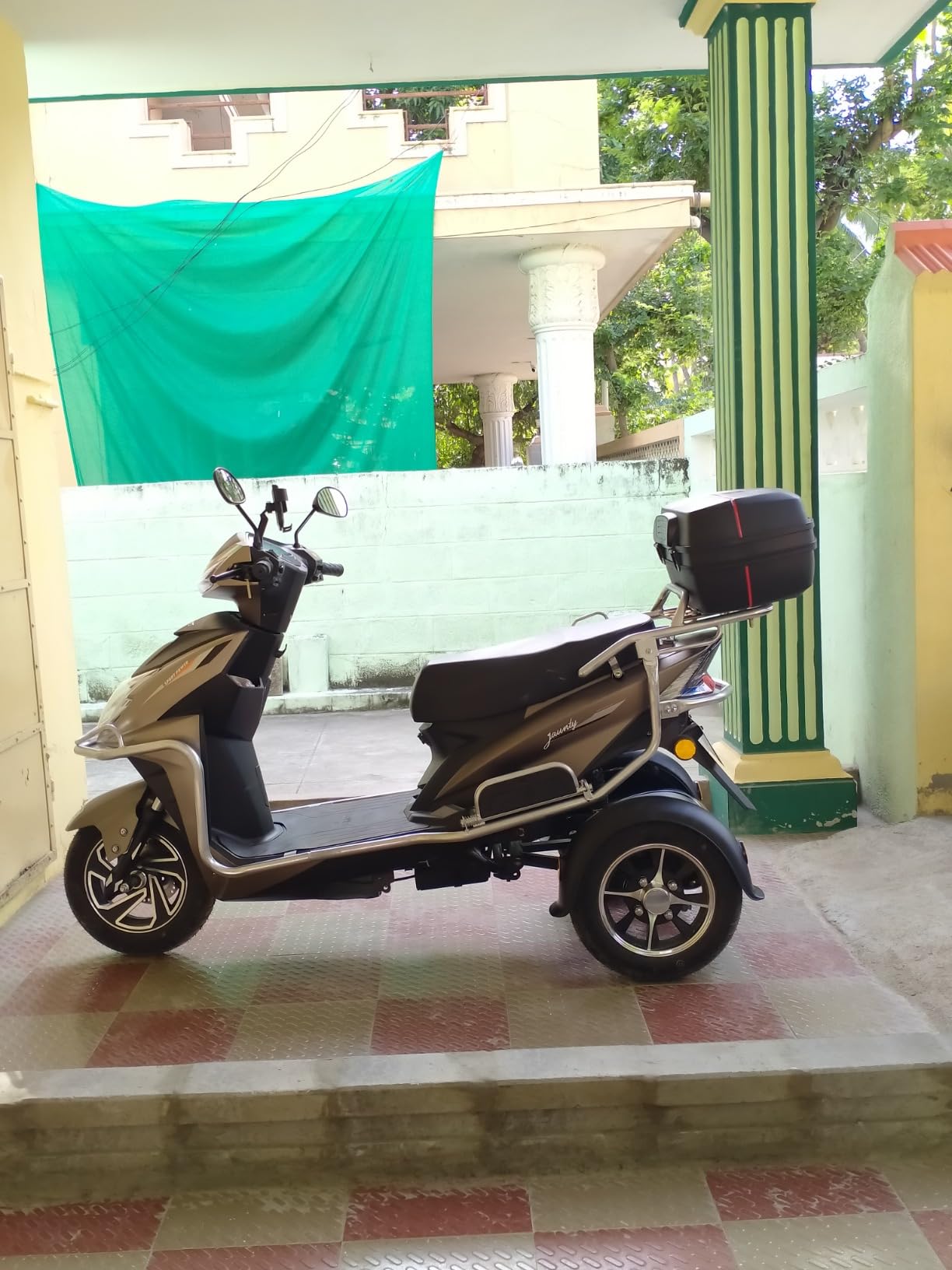 AMO Electric Bike Jaunty 3W EV Lithium Three Wheeler Electric Scooter 75Km-100Km per Charge in ...