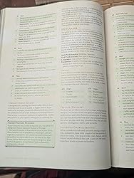 Dungeons & Dragons Player's Handbook (Core Rulebook, D&D Roleplaying ...