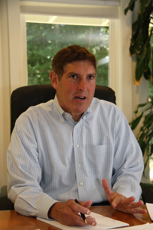 Amazon.com: Bob Fifer: books, biography, latest update