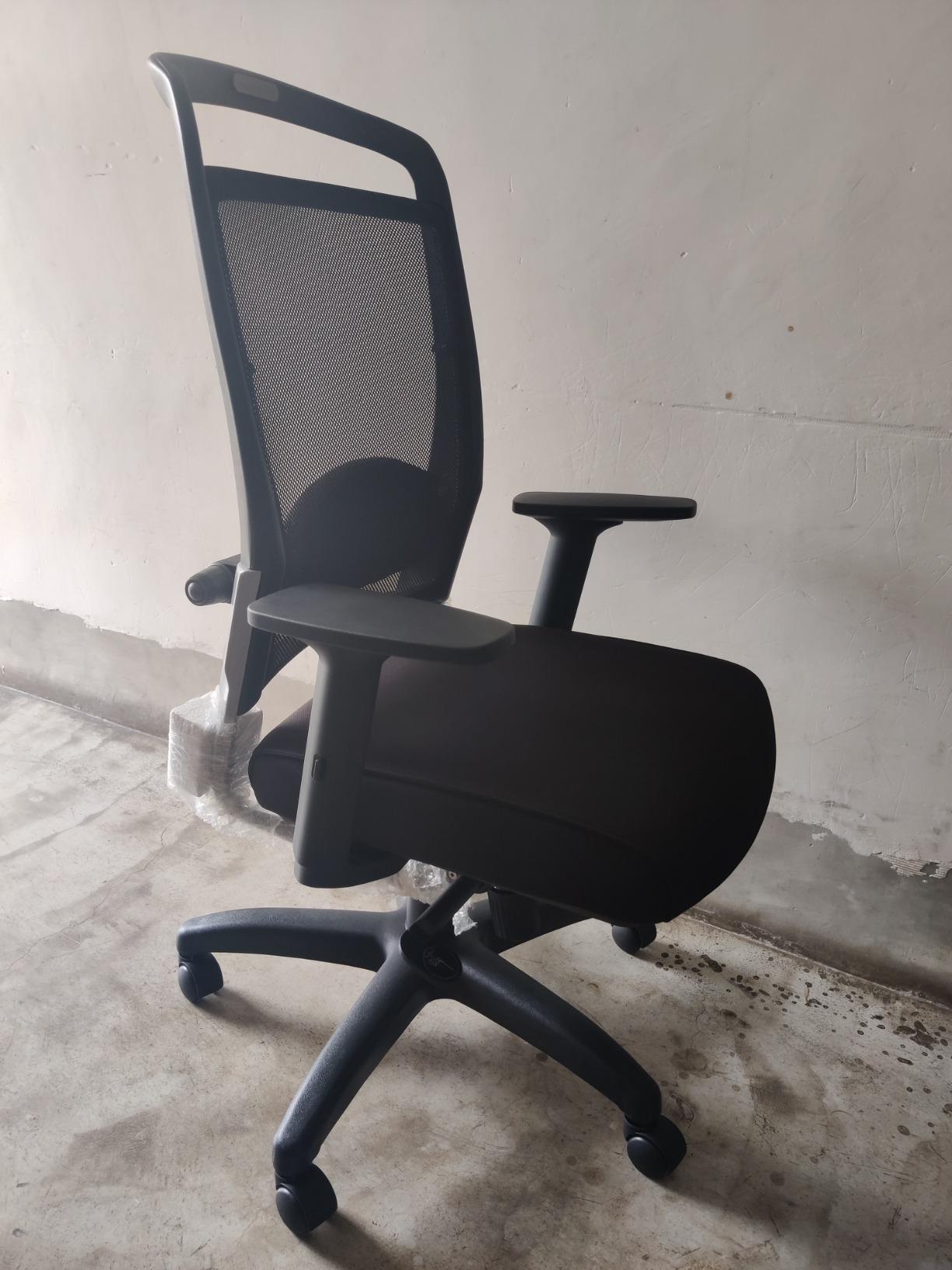 Monarch Fulkrum Medium Back Desk Chair | Office Chair Work from Home ...