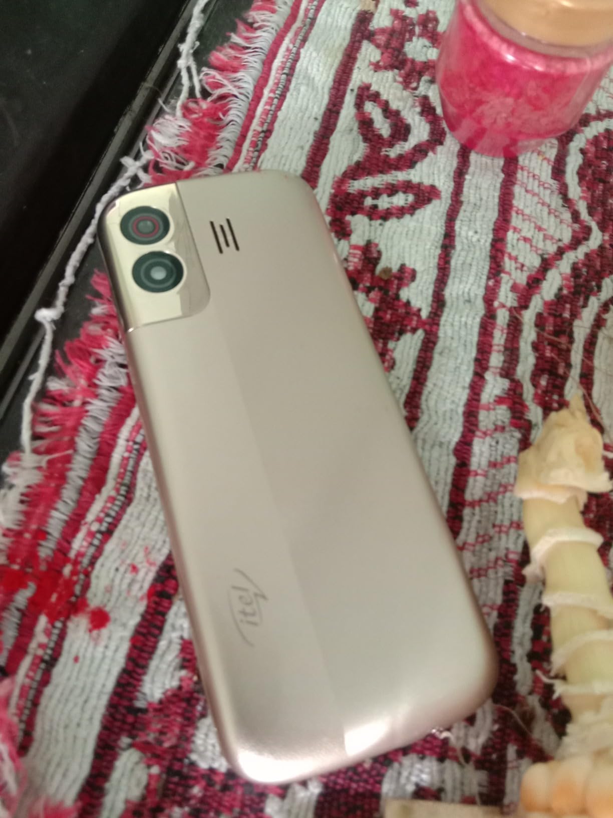 itel SG600 Keypad Mobile Phone | 2.8 inch Display | 1900mAh Battery ...