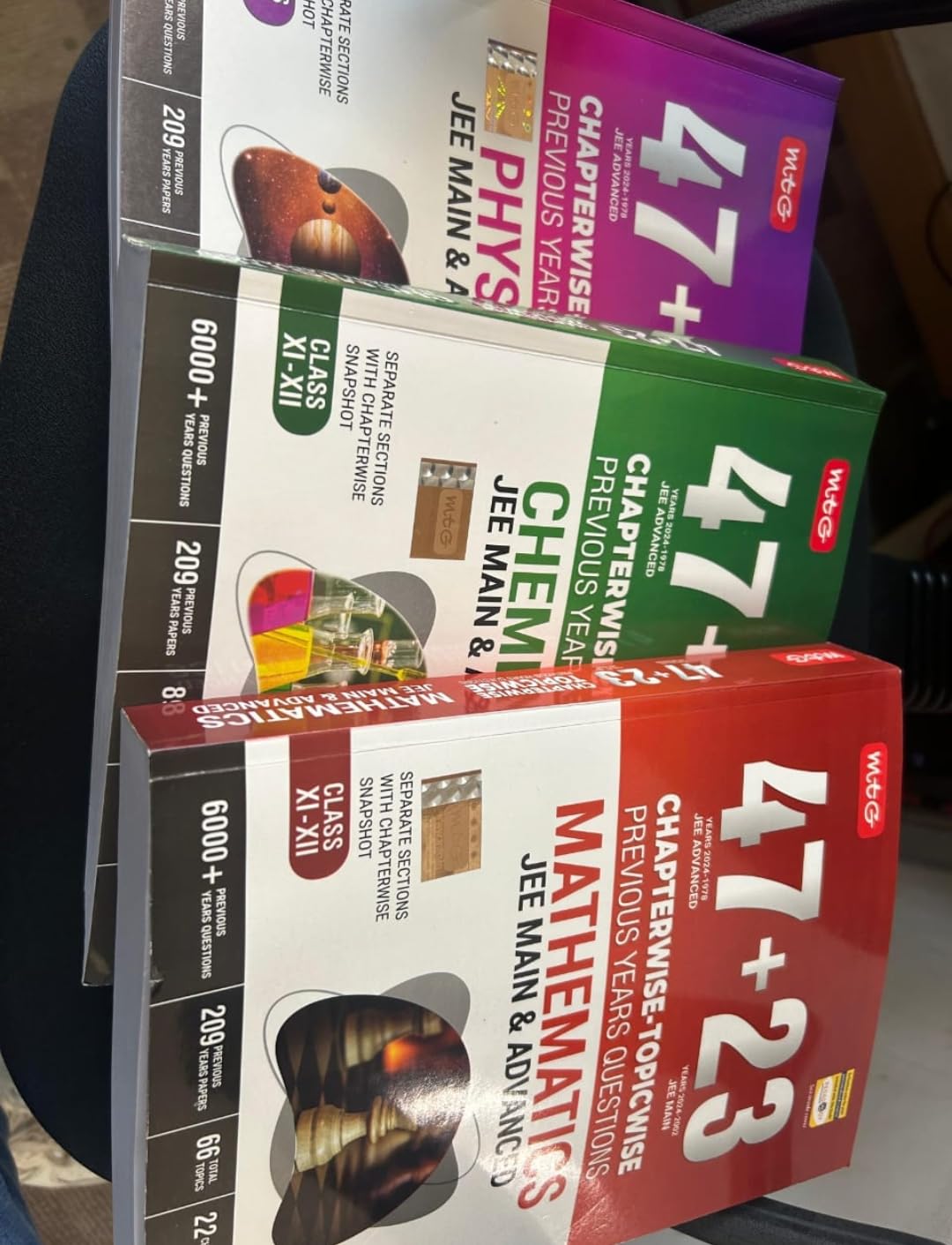 Buy MTG 47 + 23 Years JEE Main (2024-2002) and JEE Advanced (2024-1978 ...