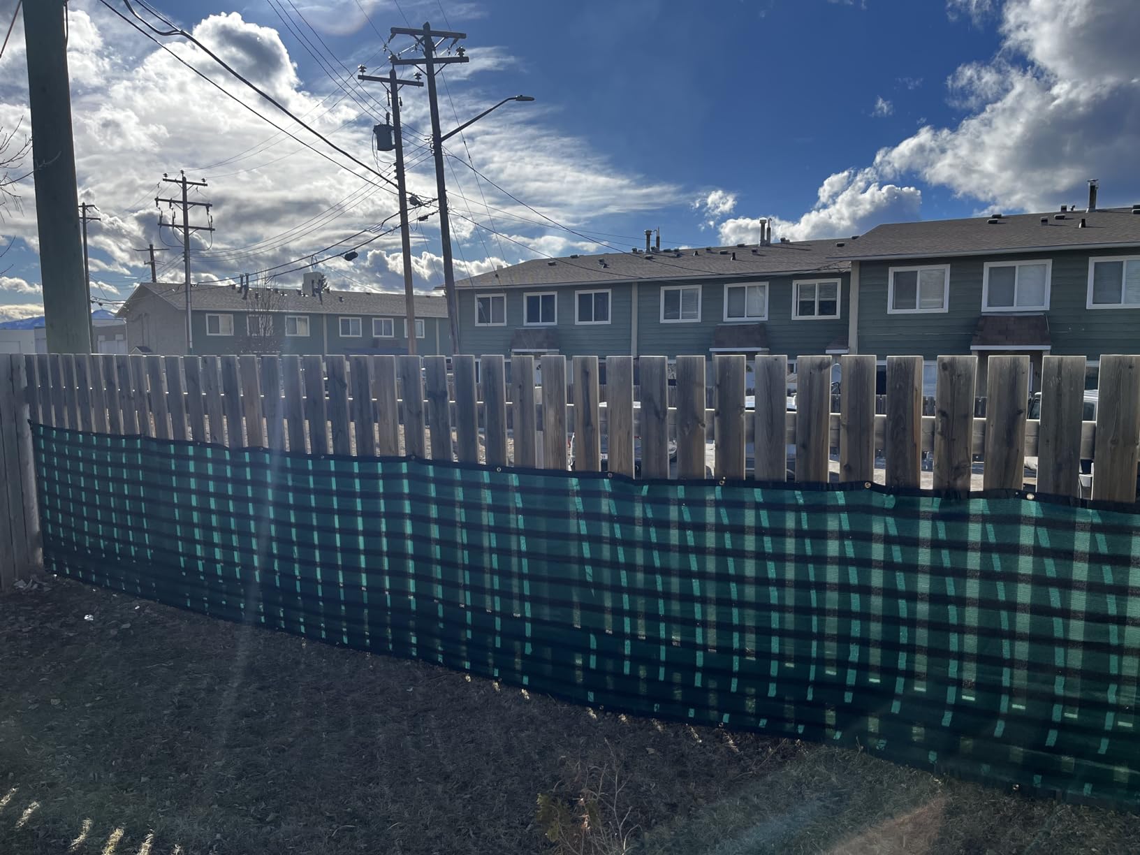 UIRWAY Privacy Fence Screen 4' x 50' Heavy Duty Windscreen Fencing Mesh ...
