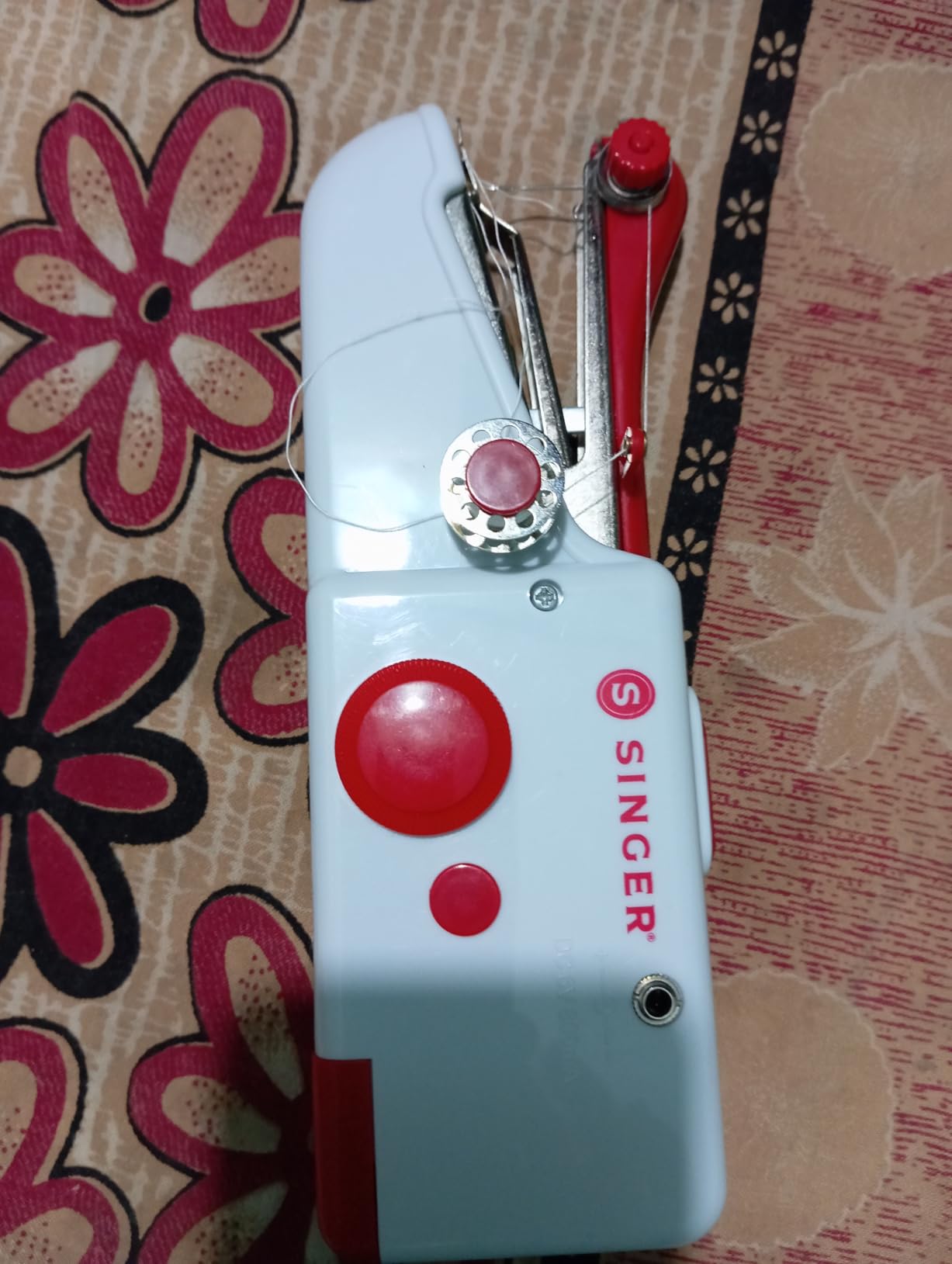 Singer Electric Portable Handheld Sewing Machine For Emergency ...