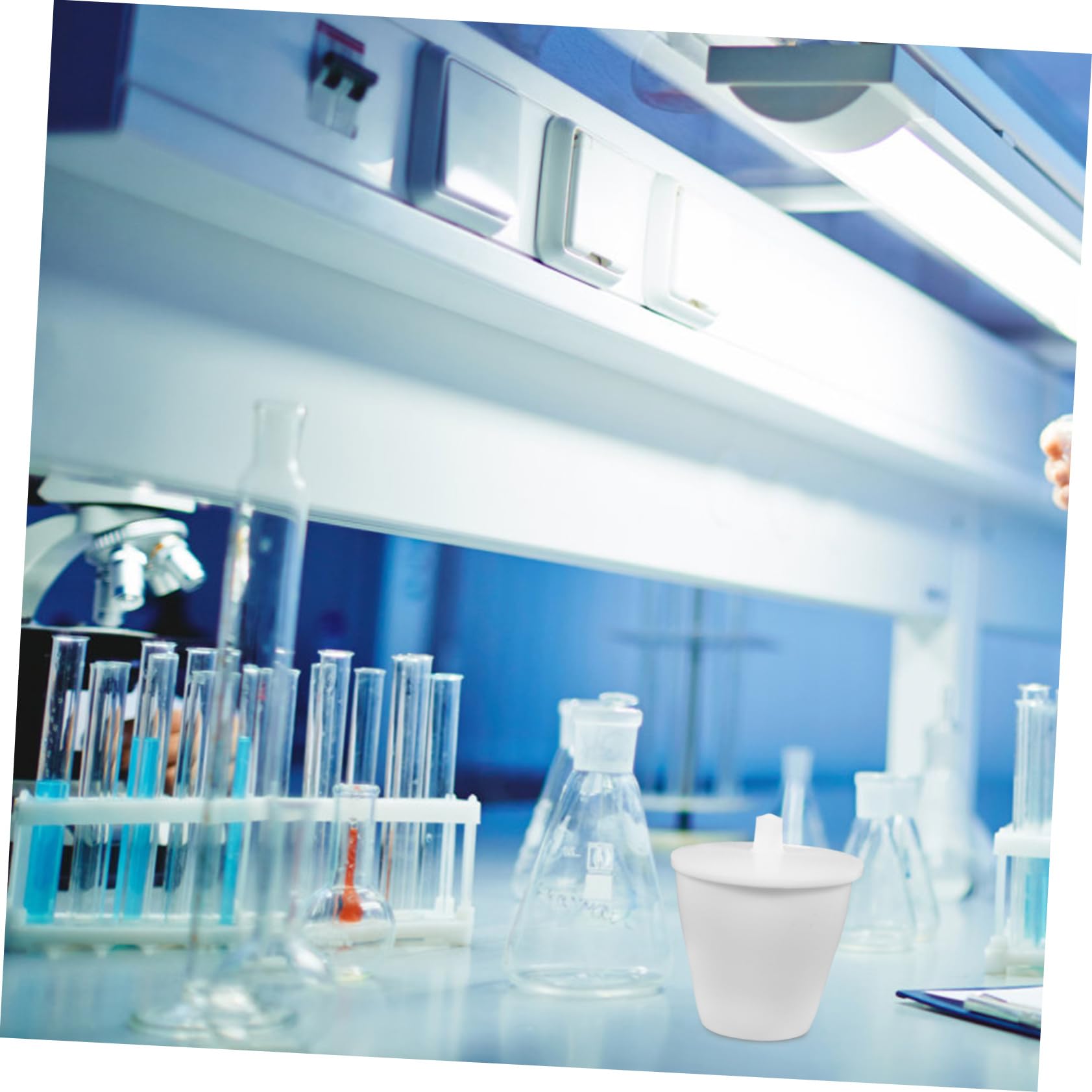 équipement De Laboratoire De Chimie Creuset Verrerie De Laboratoires