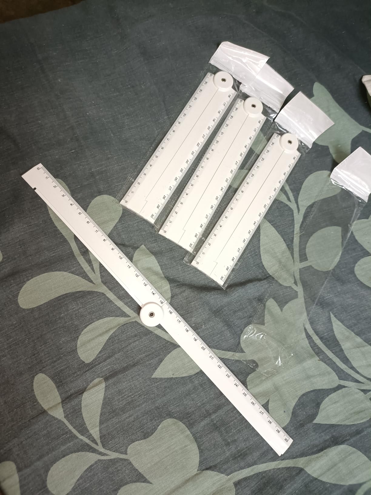 Art Asia Plastic White Folded Ruler Scale -12 Inch Set of 4 pc : Amazon ...