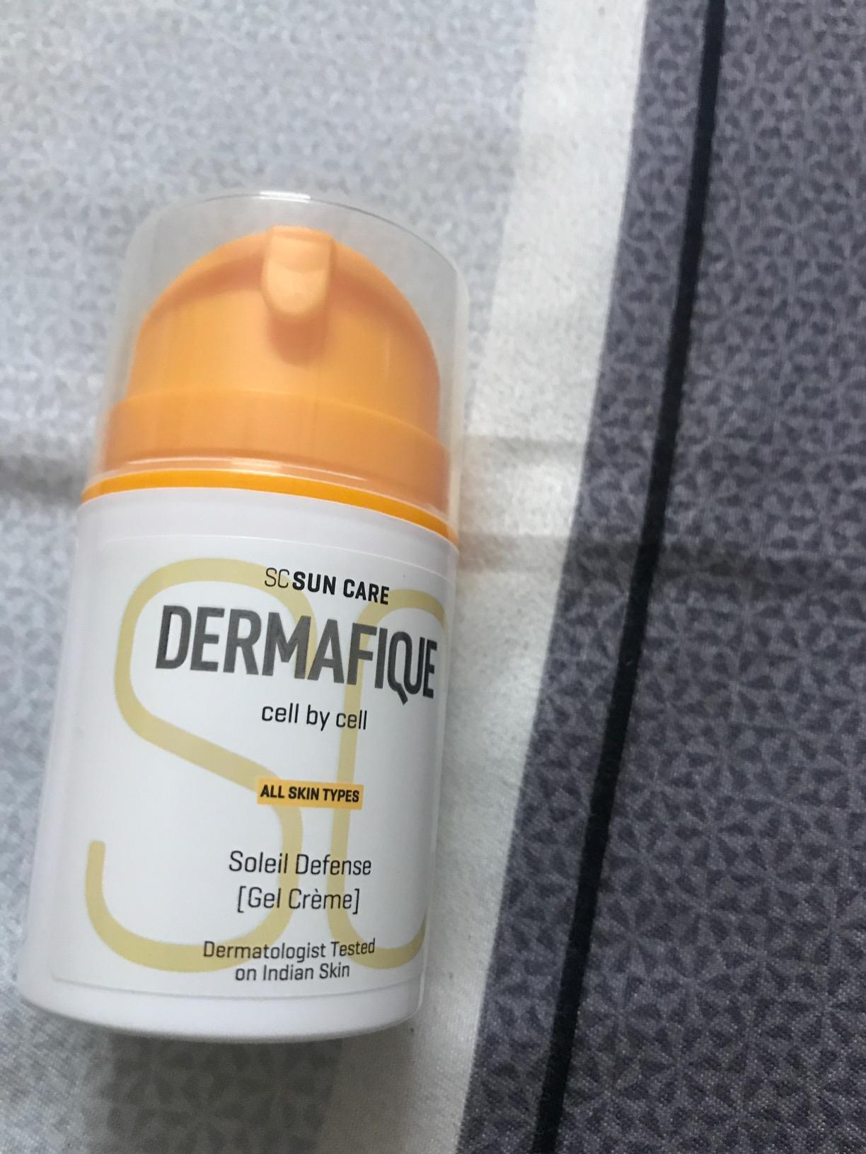Dermafique Sun Defense Gel Crème, SPF 30, PA +++ Sunscreen 50g, All ...