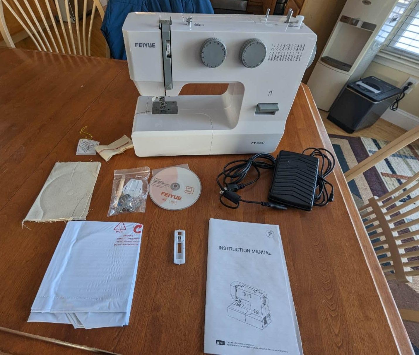 $20/mo - Finance FYe310 Full Size Sewing Machine, Heavy Duty Machine ...