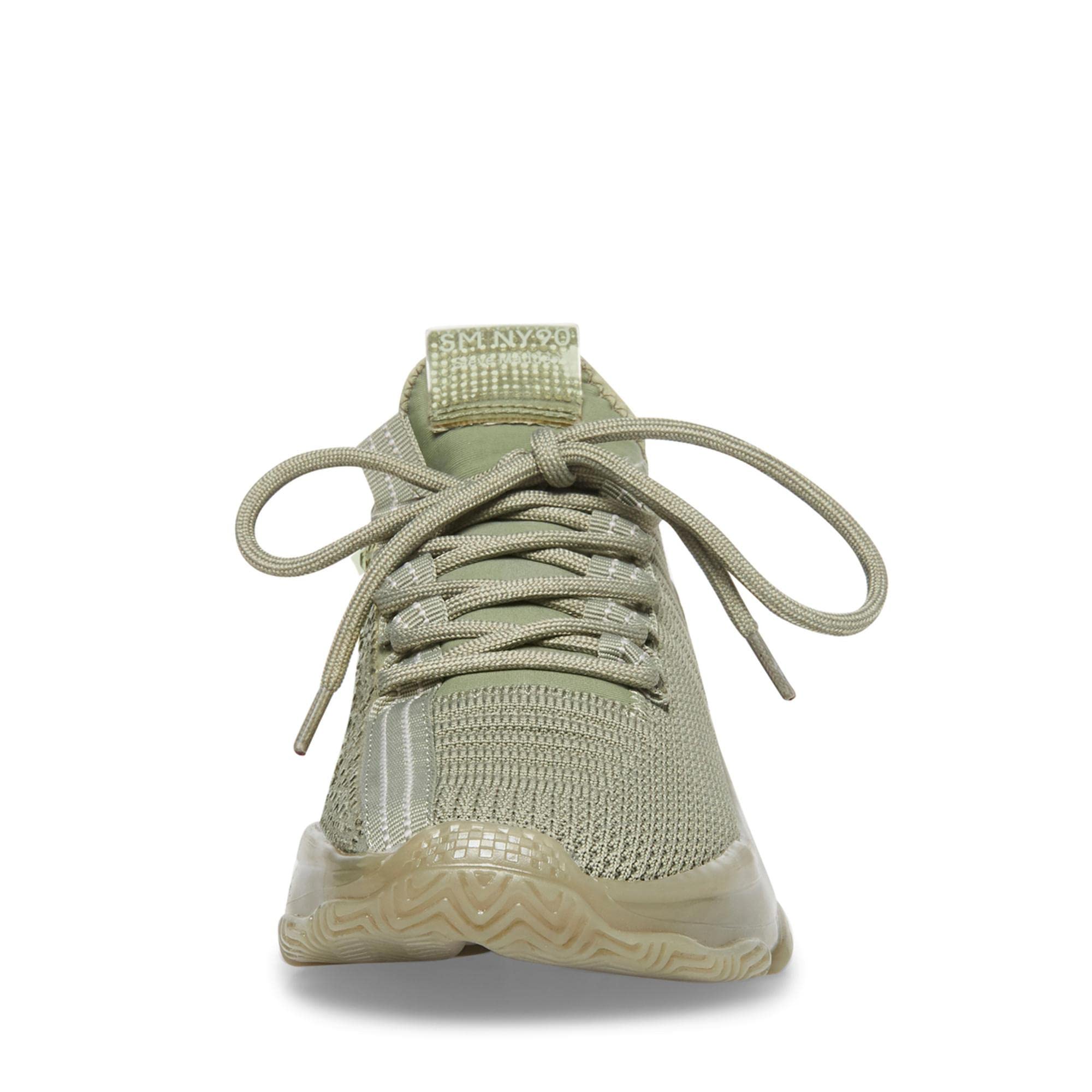 Snapklik.com : Steve Madden Womens Maxima Sneaker