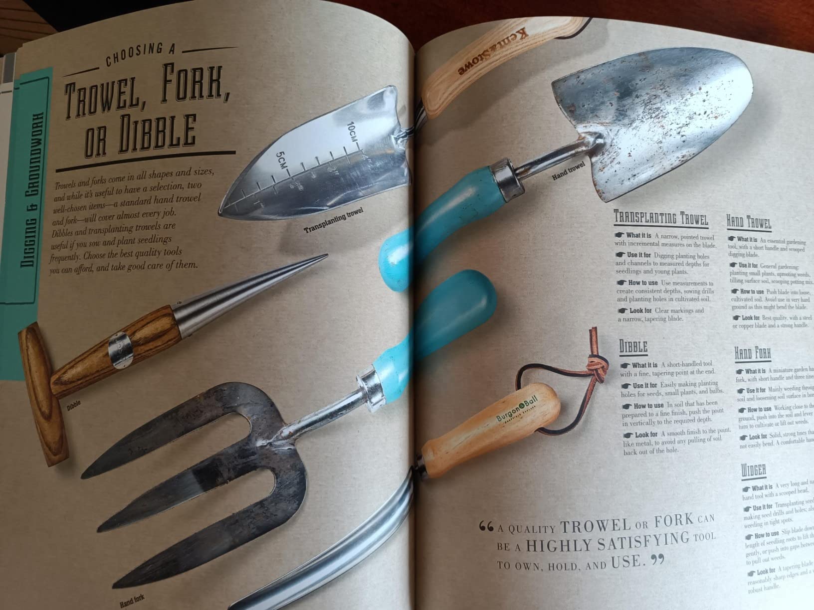 The Tool Book: A Tool Lover's Guide to Over 200 Hand Tools : Davy, Phil ...