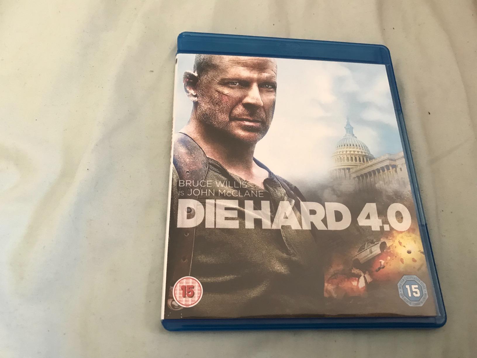 Die Hard 4.0 (Blu-ray): Amazon.co.uk: DVD & Blu-ray