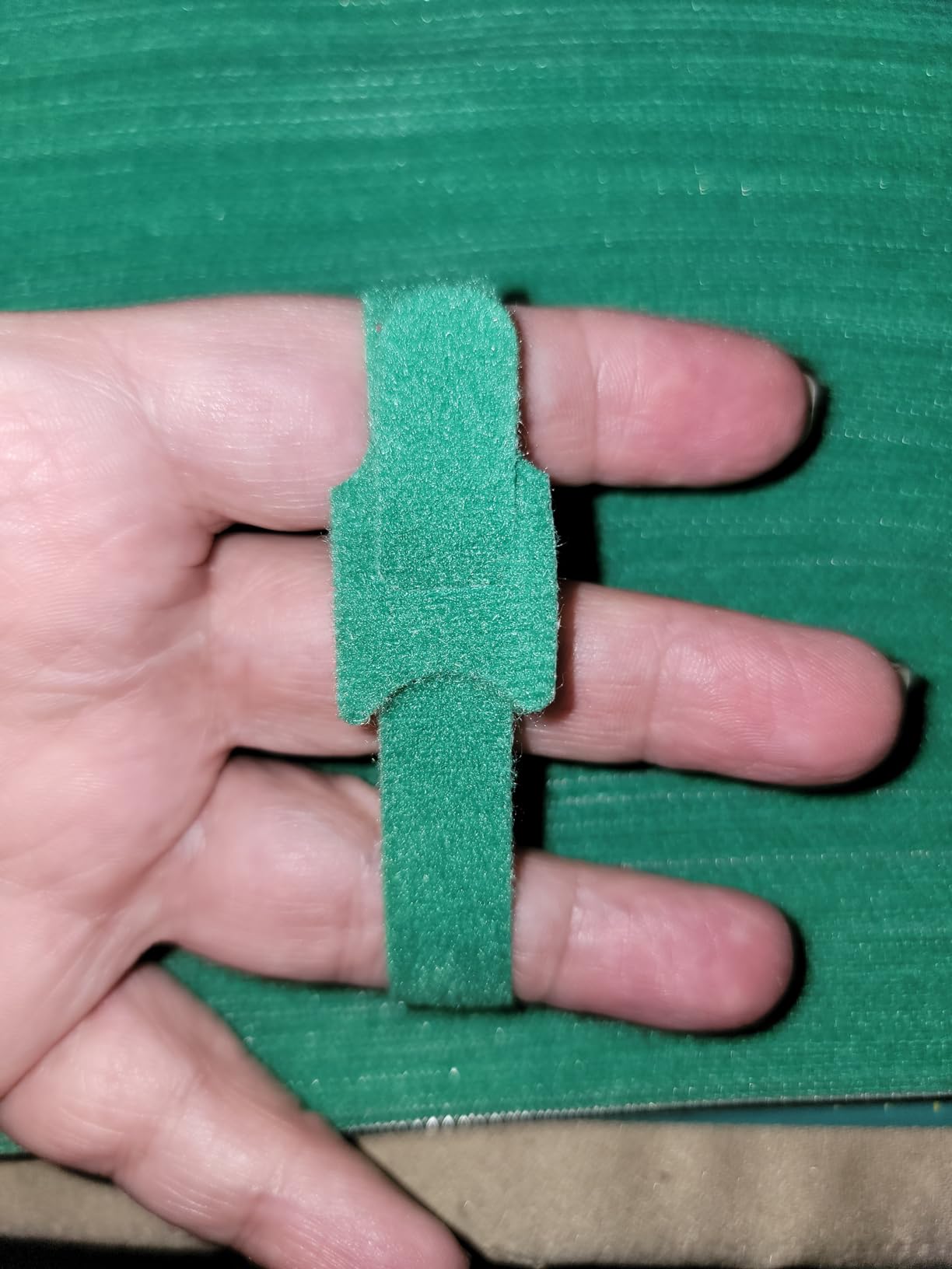 Amazon.com: 150 Pcs Plant Ties, Garden Plant Hooks and Loops ...