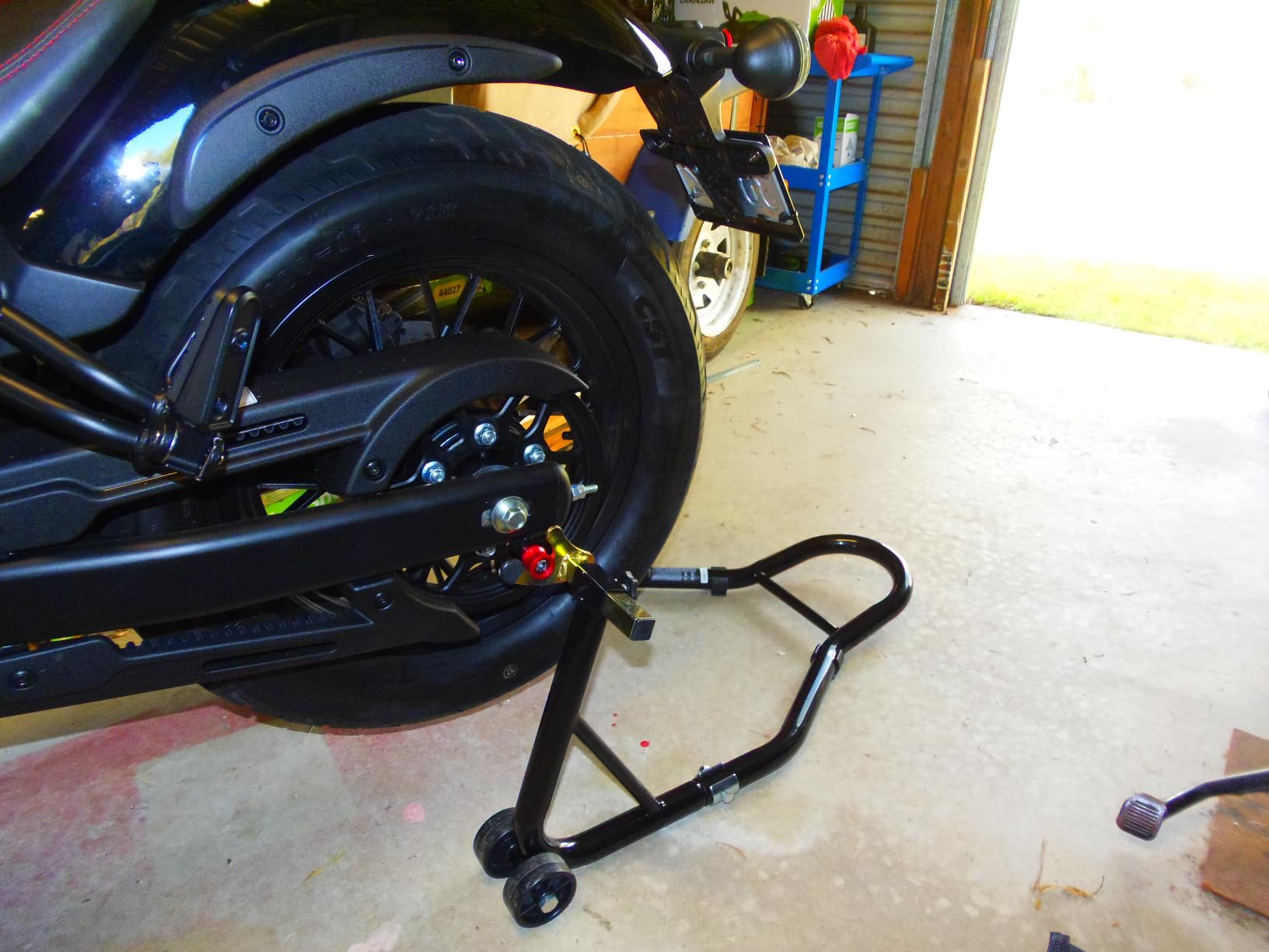 VEVOR Motorcycle Rear Wheel Stand, with U + L Fork Swingarm Spool, 390 ...