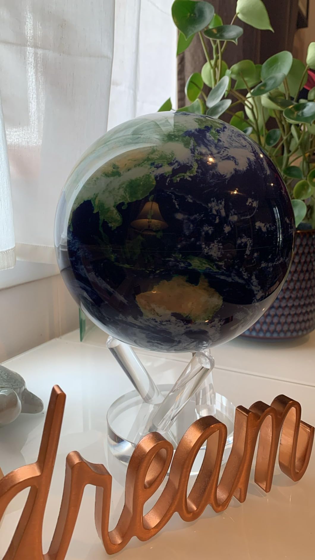 MOVA Globe Earth with Clouds 6" with Base, Solar Powered Rotating Globe ...