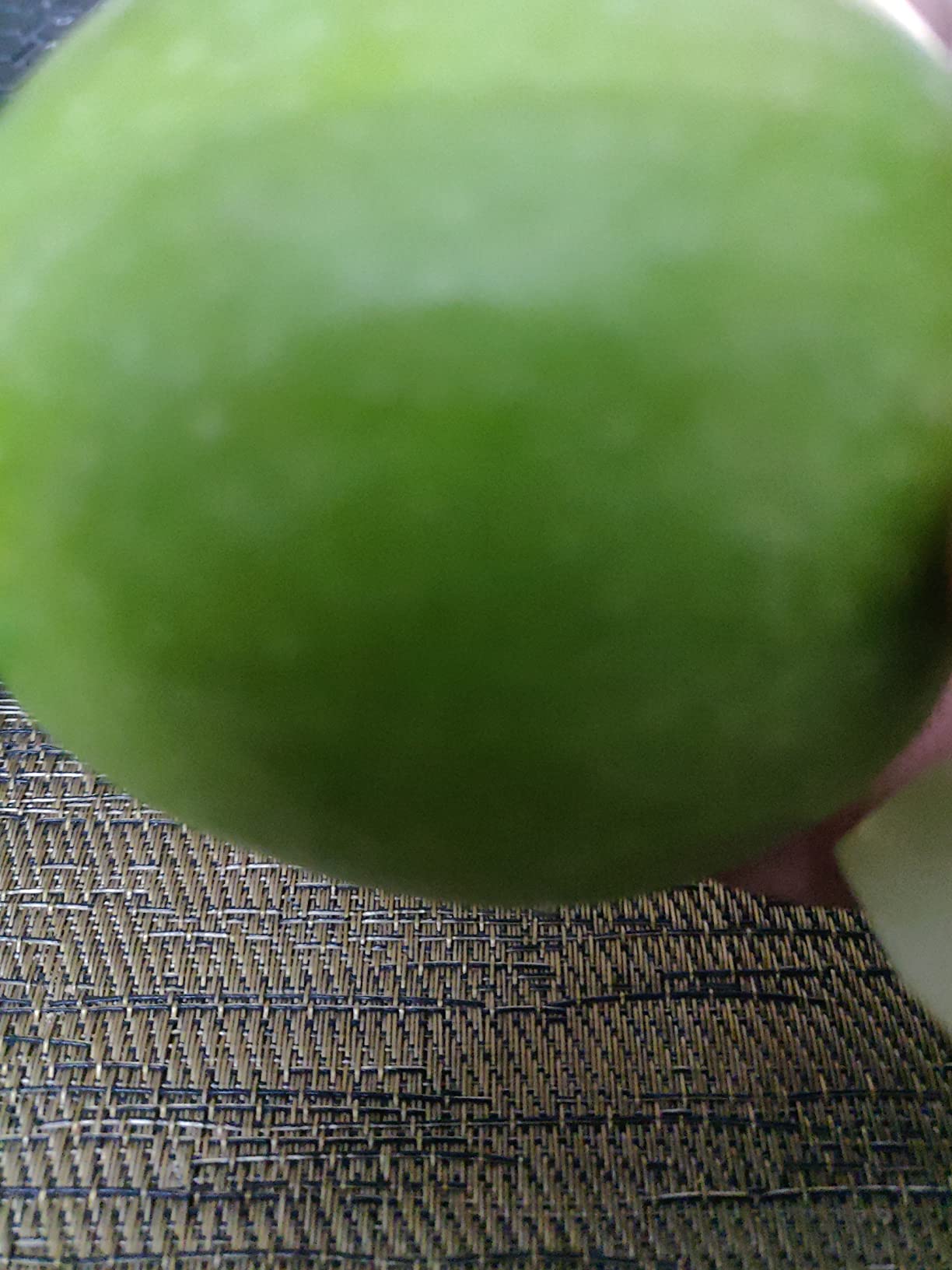 Fresh Apple Green Regular, 4Pc (Approx. 500-600g) : Amazon.in: Grocery ...