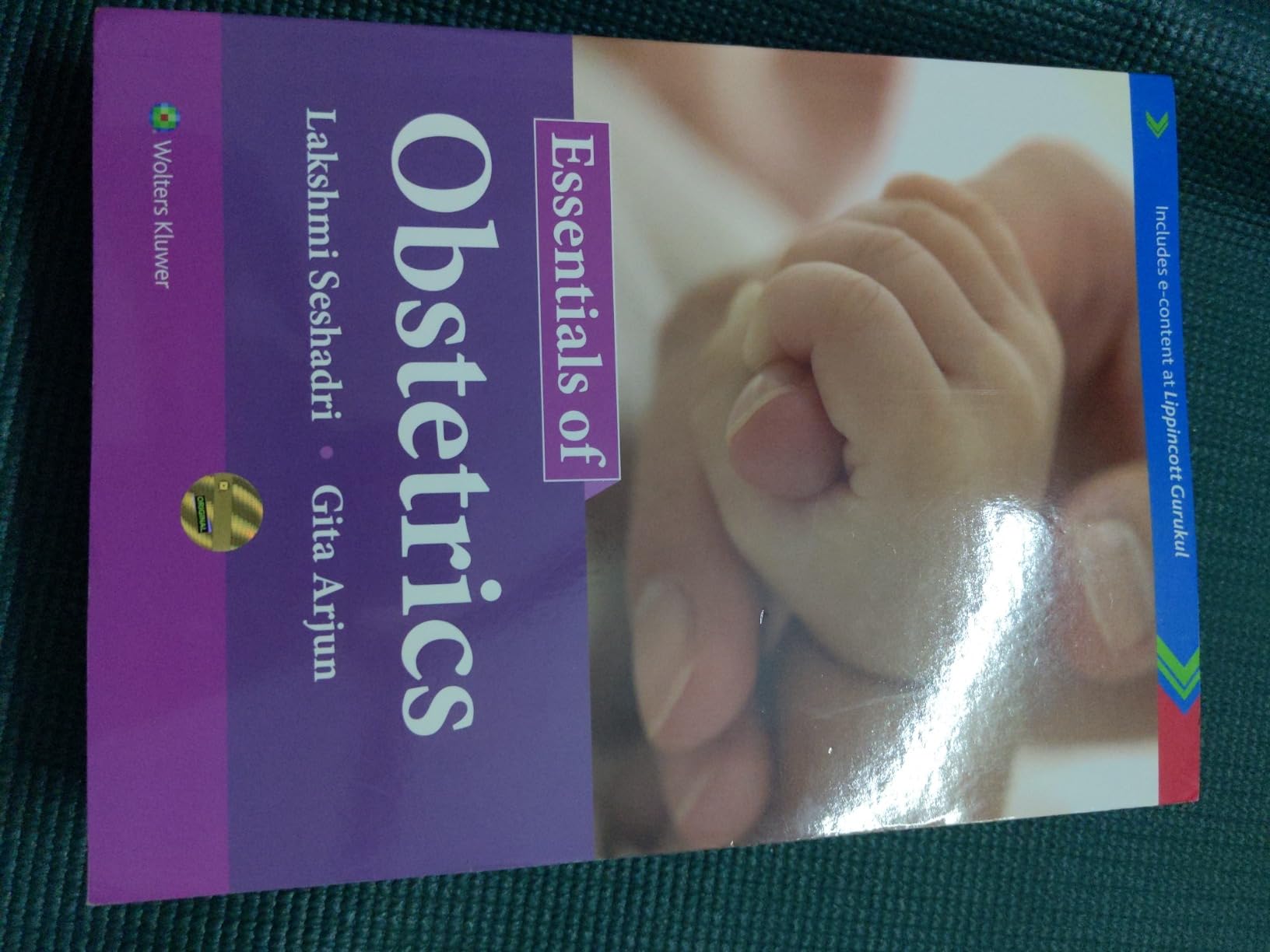 Essentials of Obstetrics : Seshadri: Amazon.in: Books