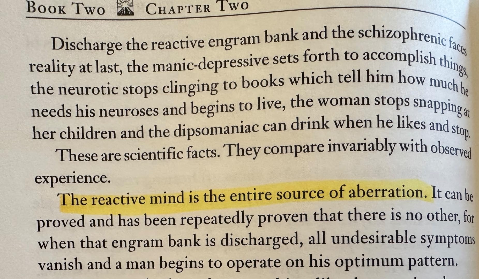 Amazon.com: How to Use Dianetics: A Visual Guidebook to the Human Mind ...