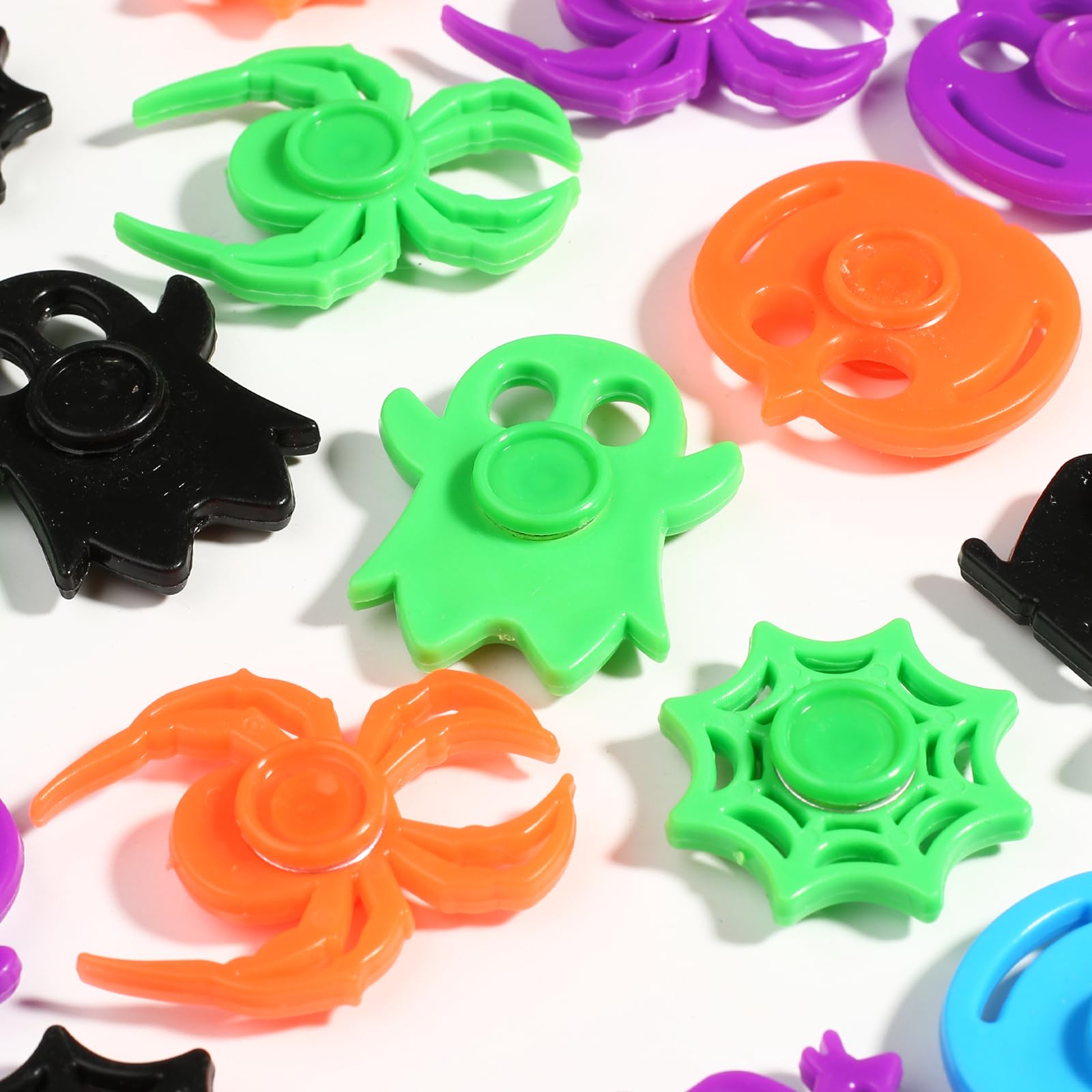 Snapklik.com : 36 Pcs Halloween Fidget Spinner Toys, Mini Finger ...