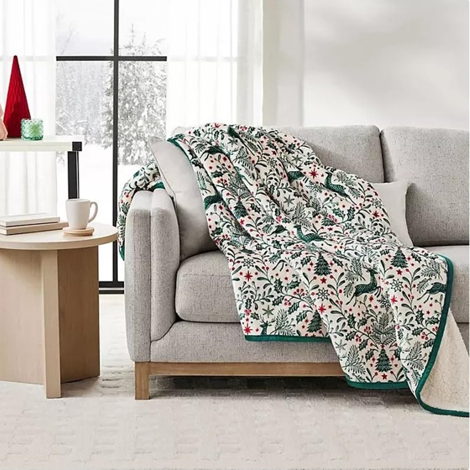 Amazon.com: Member's Mark Plush Sherpa Holiday Throw, 60" x 70 ...